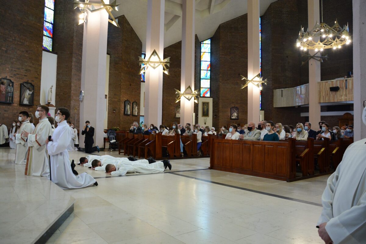 Poland, Warsaw-Stegny: Three new priests in the Polish Province ...